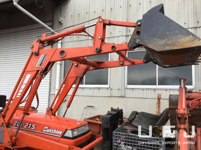 TRACTOR KUBOTA ZL1-215 ( Tractors Kubota ) || UEJ Co. Ltd. || Used ...