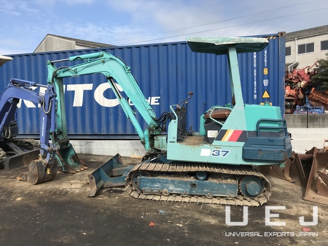 EXCAVATOR YANMAR B37 ( Excavators/Bulldozers Yanmar ) || UEJ Co. Ltd ...