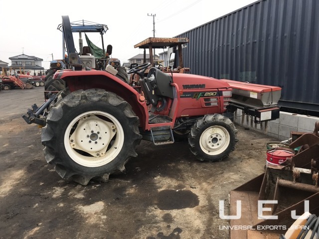 TRACTOR YANMAR AF290 ( Tractors Yanmar ) || UEJ Co. Ltd. || Used Japanese tractors, excavators ...