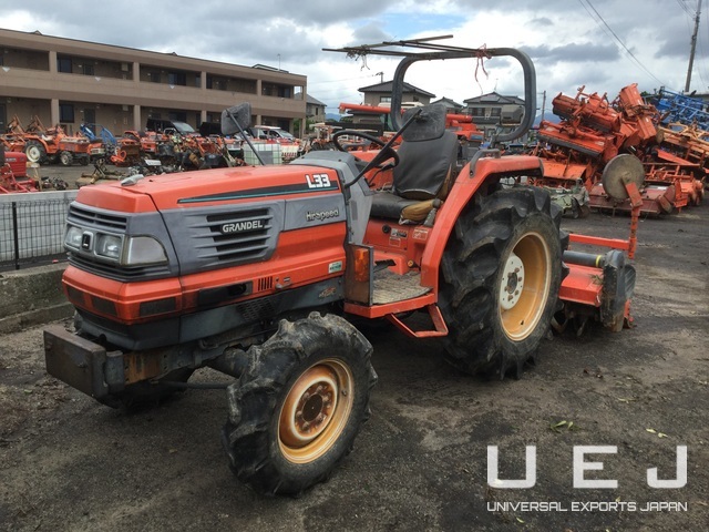 TRACTOR KUBOTA L33 ( Tractors Kubota ) || UEJ Co. Ltd. || Used Japanese ...