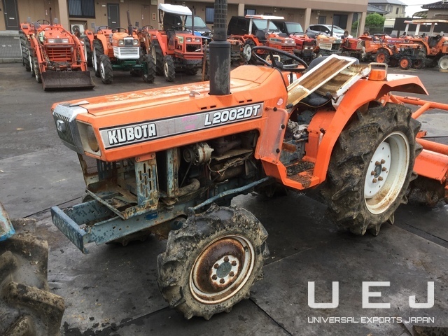 TRACTOR KUBOTA L2002DT ( Tractors Kubota ) || UEJ Co. Ltd. || Used Japanese tractors, excavators ...