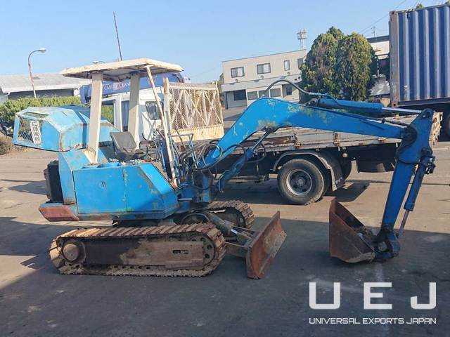 EXCAVATOR KOMATSU PC20 ( Excavators/Bulldozers Komatsu ) || UEJ Co. Ltd ...